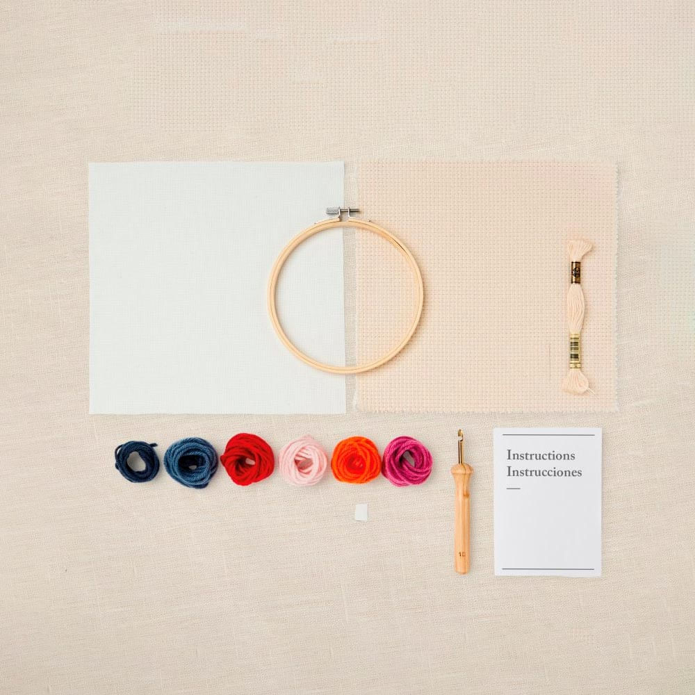 Kit Punch Needle Flores Delicadas - DMC Mindful Making - Tricochetando